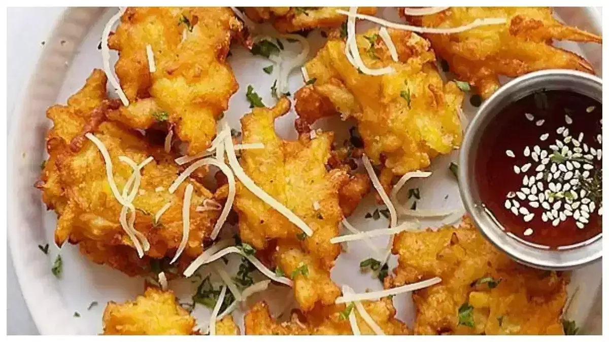 Crispy Gram Flour Pakoda नोट करें आसान रेसिपी | Crispy Gram Flour ...