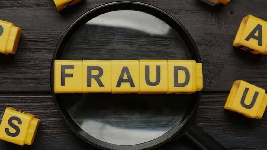 Mumbai : कॉर्पोरेट अधिग्रहण घोटाले में 57 वर्षीय विले पार्ले निवासी से ...
