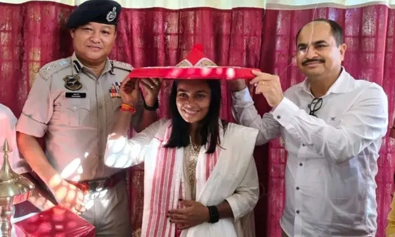 Assam की विश्व कप विजेता उमा छेत्री को बोकाखाट में सम्मानित किया गया ...